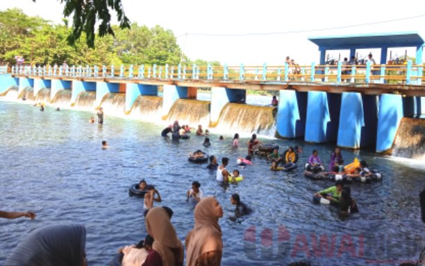 Danau Kemuning Sribhawono yang Jadi Buruan Pemudik Idulfitri